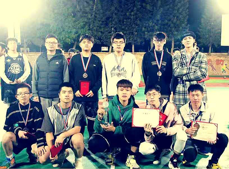 我院第十九届“迎新杯”篮球赛圆满落幕-泉州纺织服装职业学院官网