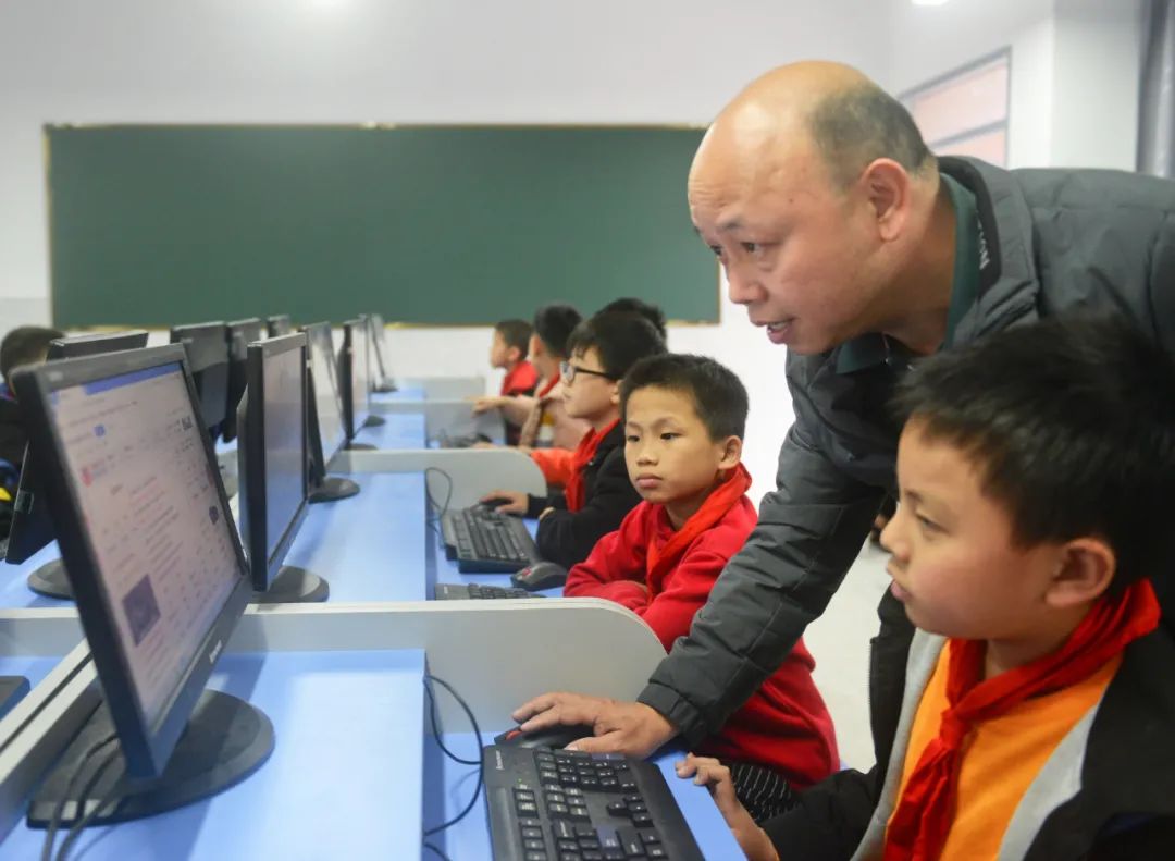 永春：乡贤乐善好施 山村校园大变样-《海峡乡村》杂志社官网