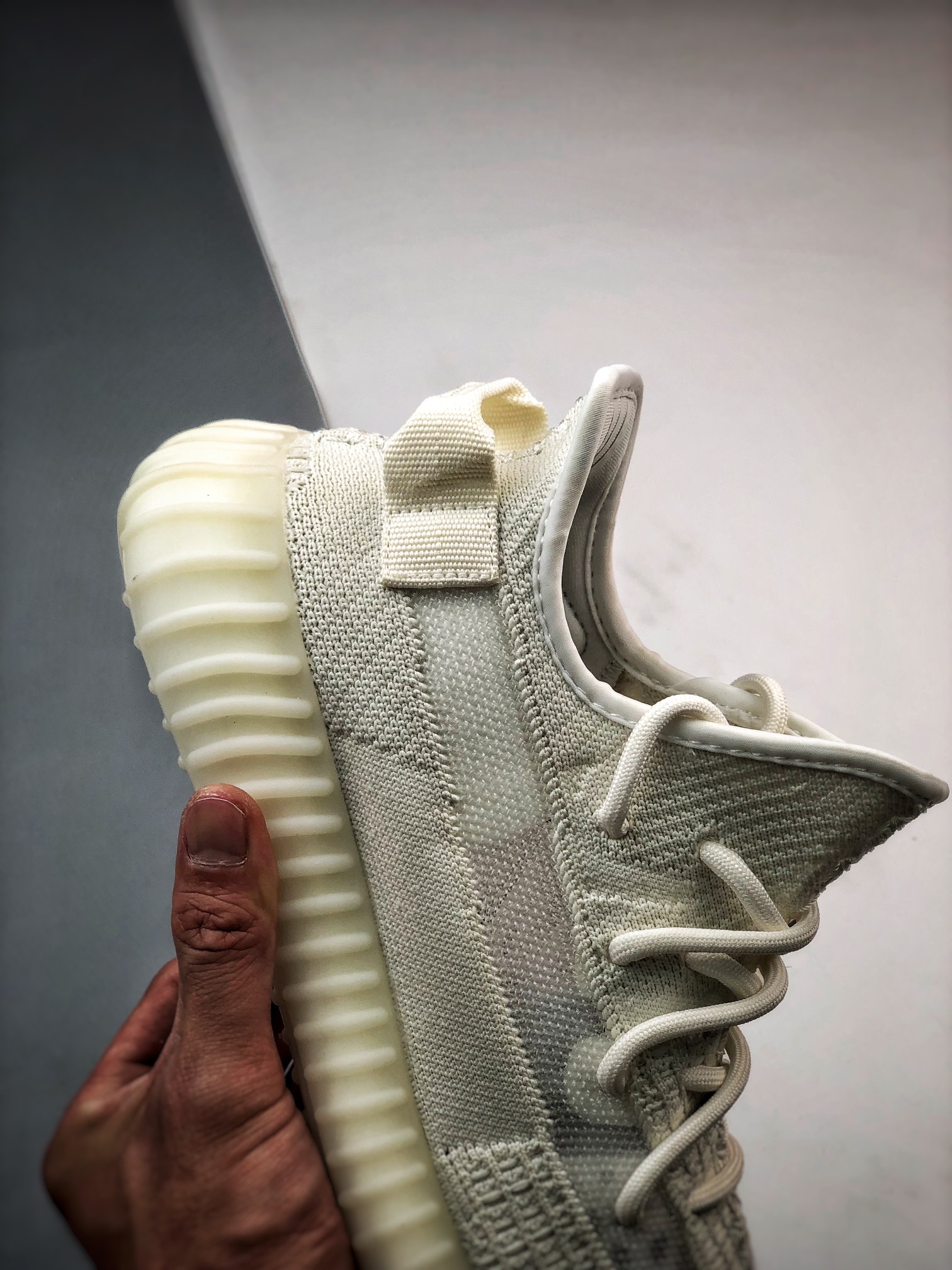 碾压伪“纯原” AD Yeezy 350 Boost V2 "Pure Oat" 奶白 货号：HQ6316-GDF档口-潮流干货