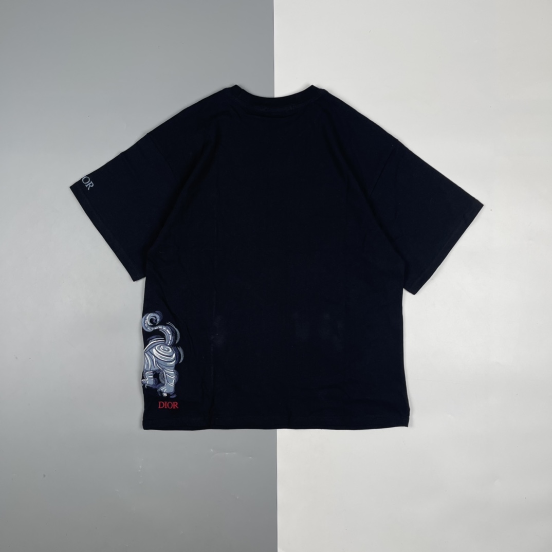 轻奢货源 Dior x Kenny Schaefer 22ss 老虎刺绣短袖 两色上架-GDF档口-潮流干货