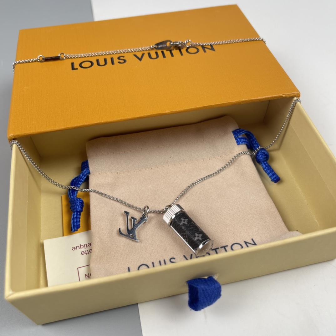 1v 22ss Monogram Eclipse黑老花瓶子项链 -GDF档口-潮流干货