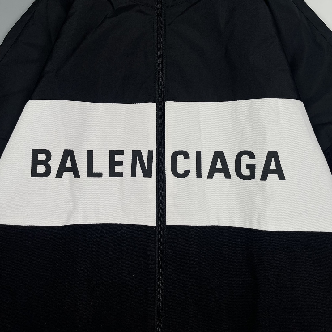 Balenciaga/巴黎世家 22Fw 大字母撞色拼接字母外套-GDF档口-潮流干货