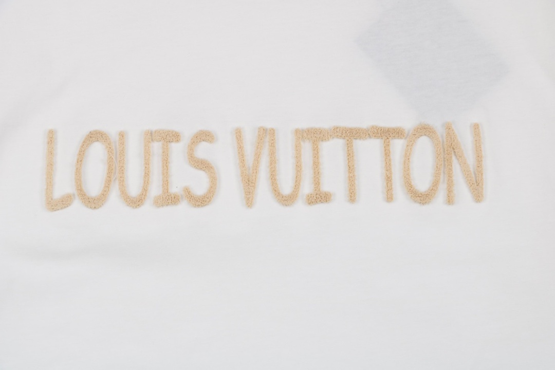 LV 23ss 老花立体字母牙刷绣短袖-GDF档口-潮流干货