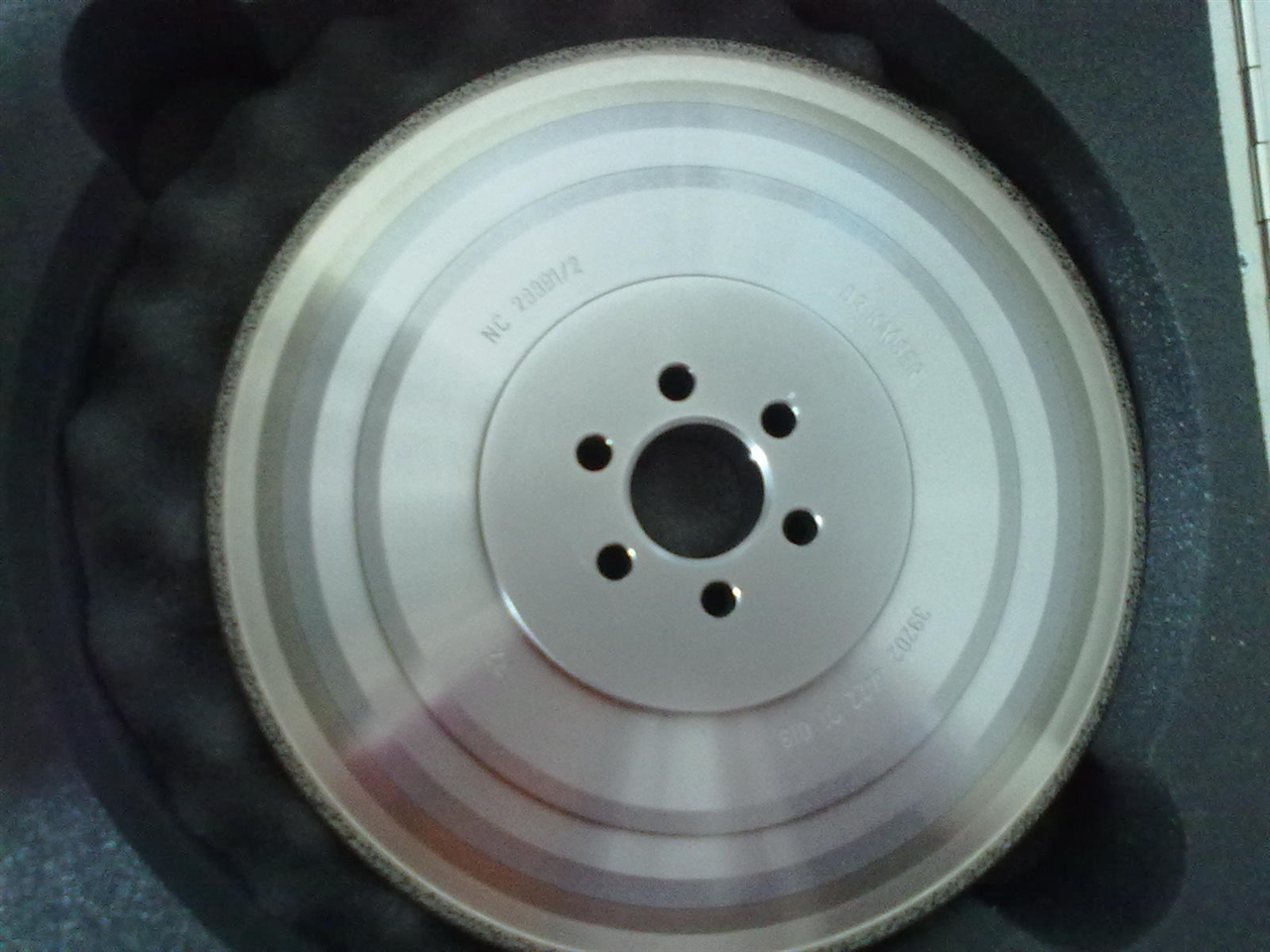 DR. KAISER DIAMOND DRESSER