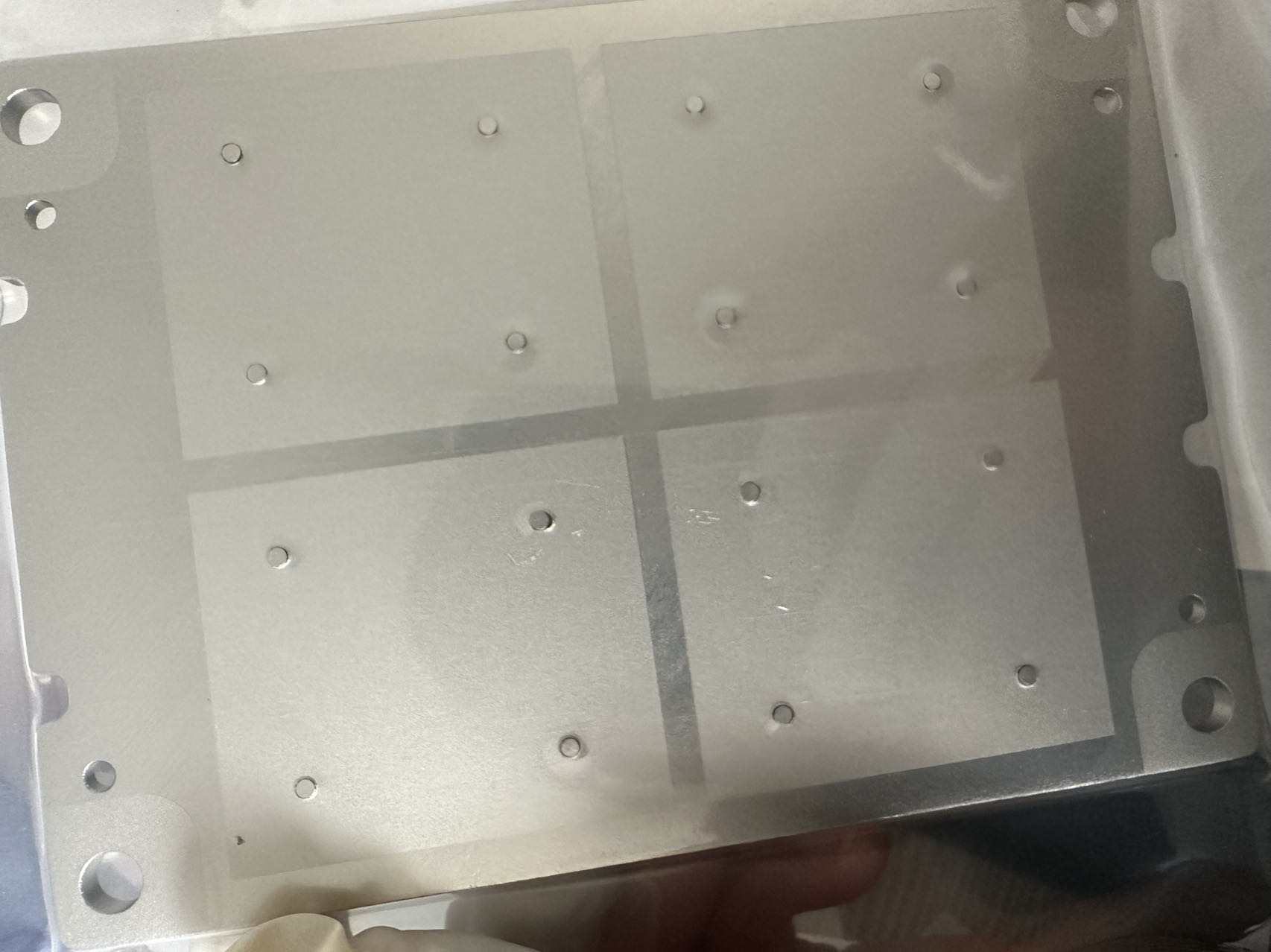 探索AlSiC铝碳化硅材料在IGBT功率模块上的应用-陕西普微电子封装材料分享-铜热沉 热沉材料 半导体封装材料 高导热电子散热片 过渡片 ...